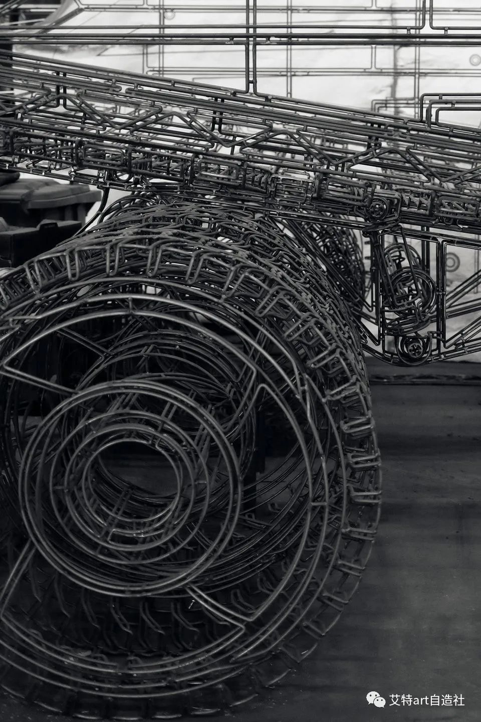 Radcliffe loves the idea of car skeleton design - iNEWS