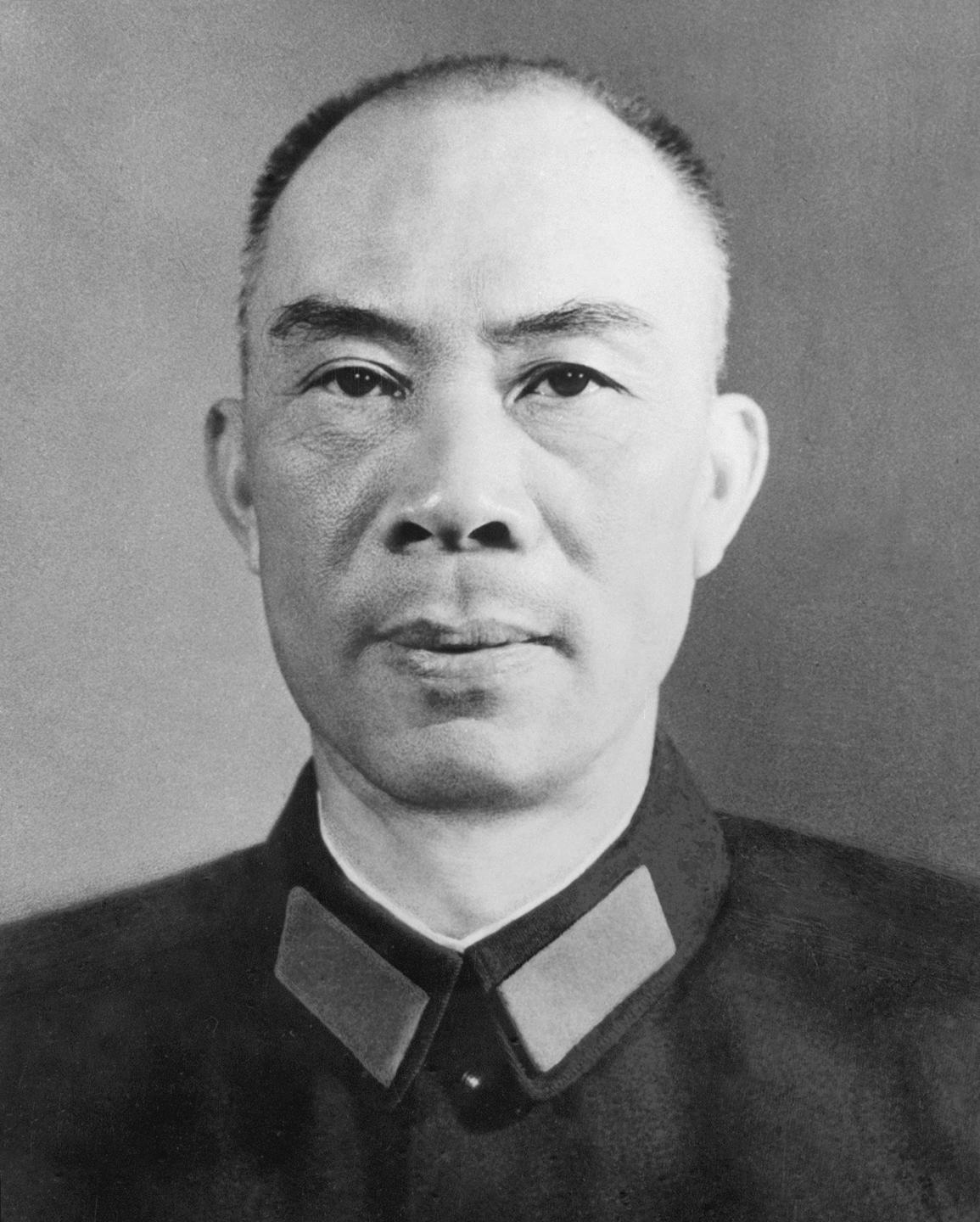 What ranks were awarded to the 13 battalion and company commanders of ...