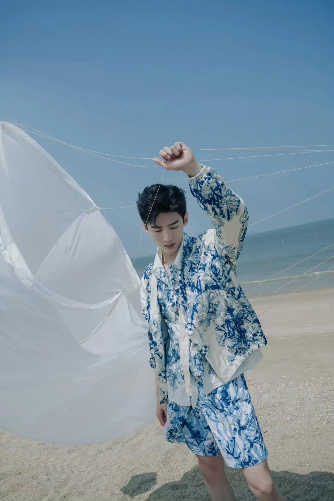 6.2 Atlas and TV series Bai Jingting Zhang Bichen Yu Shuxin Sun Qian Li ...