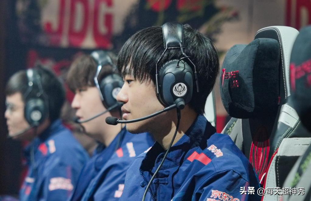 Keria一錘定音，T1雙殺JDG，WE微笑的點評夠精準 - 頭條匯