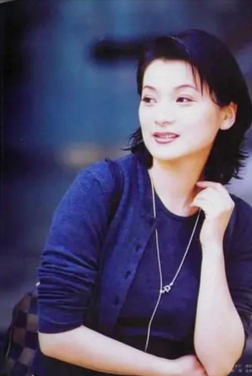 "Golden Flower Mother-in-law" Yan Qingyu, the supporting role has honed ...