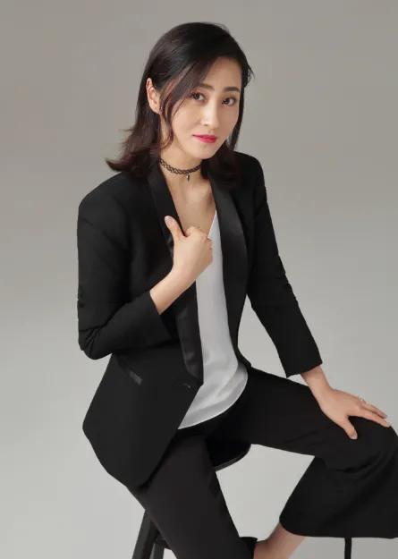 Feng Jing, famous actress - iMedia