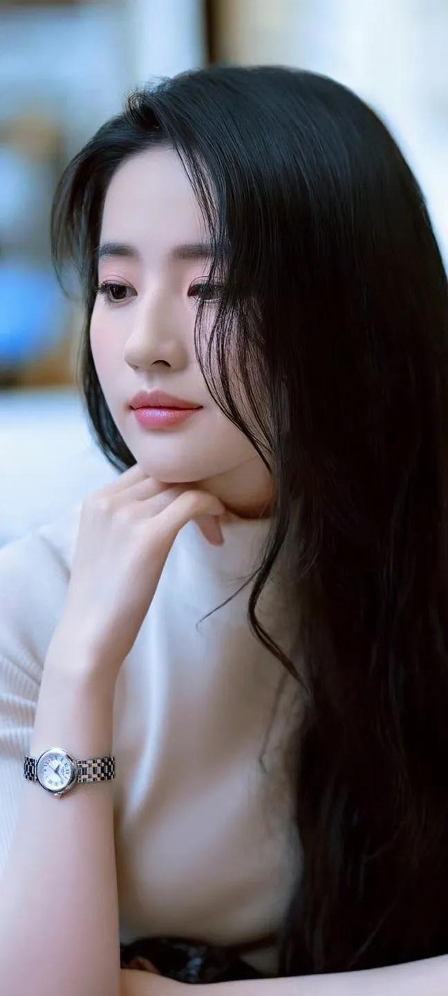 Beautiful Wallpapers - Issue 517 - Liu Yifei - iMedia