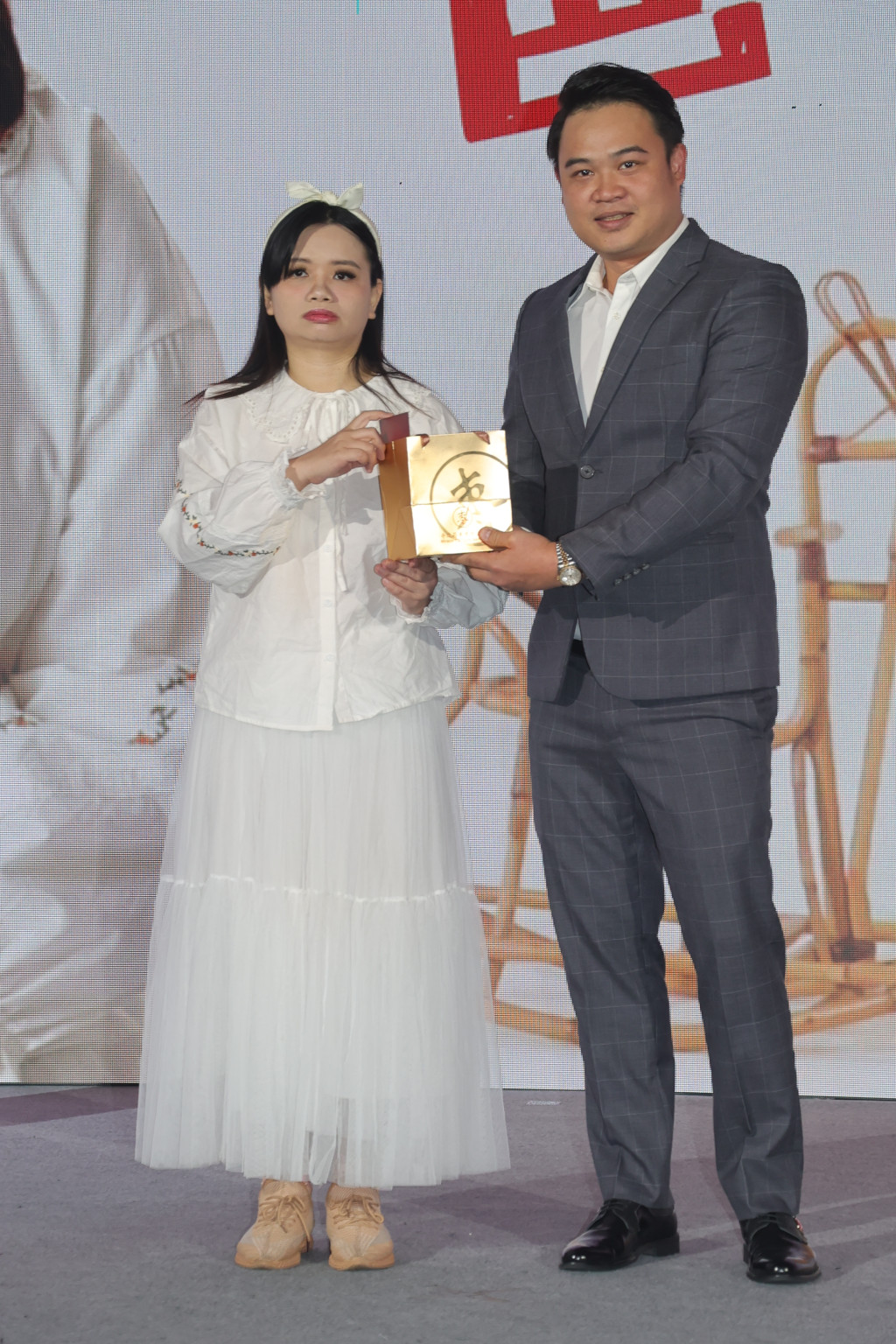 Hong Kong's top female stars enter the film world! Tailor-made heroine ...
