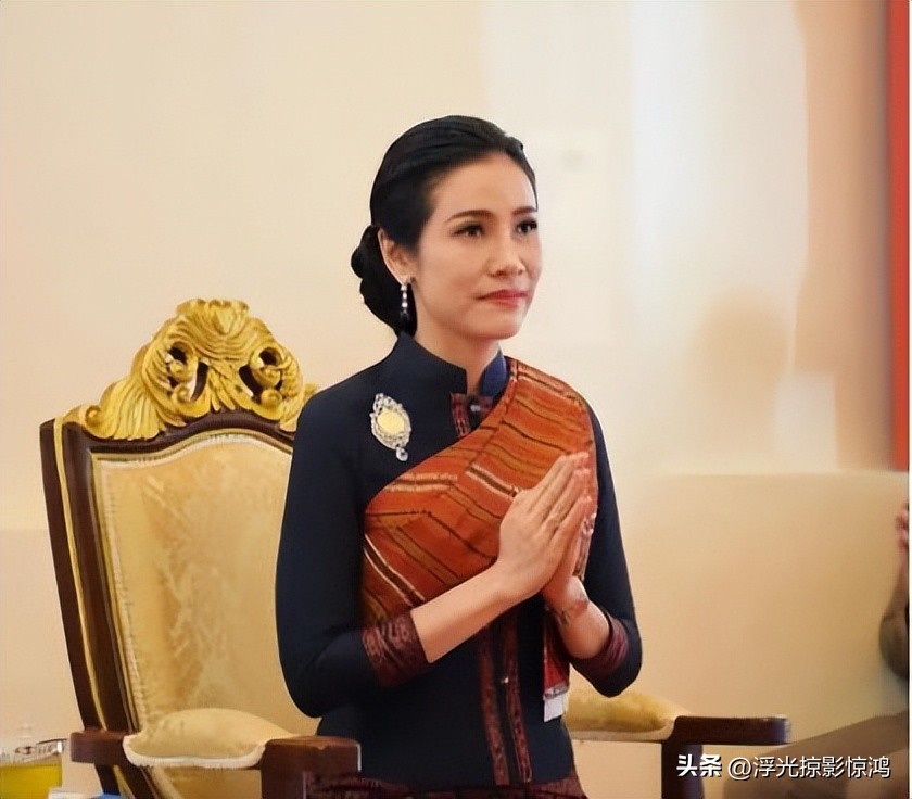 The mythical beast princess Sirivan went to Europe, and the silly concubine Nina didn't seize ...