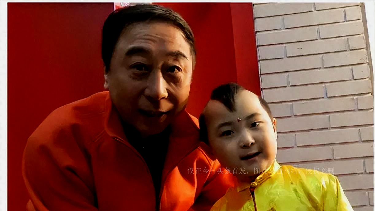 New Year Painting Doll Deng Minghe: Became famous at the age of 4 ...