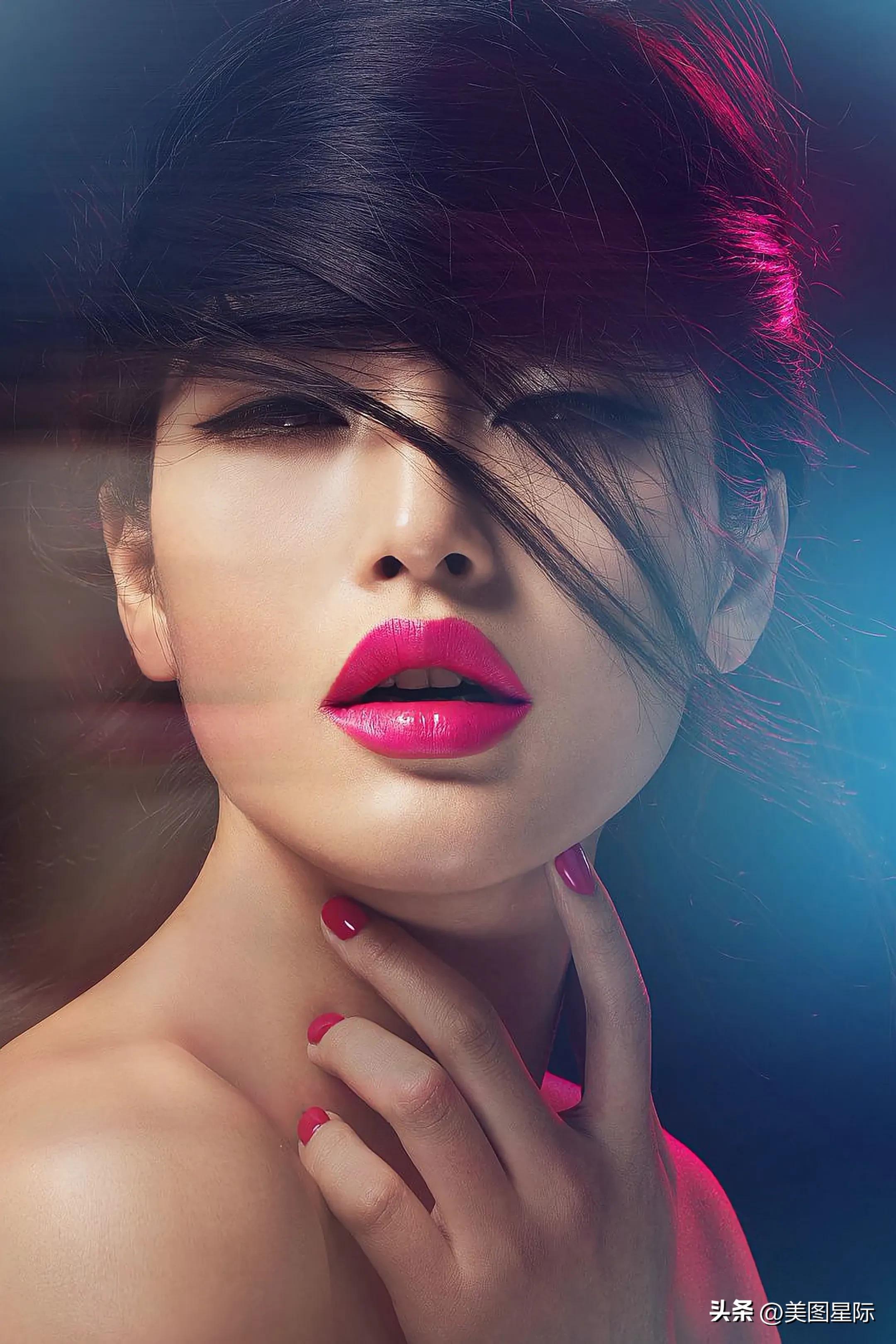 The protagonist of this issue—Bai Qinglin, the 174th issue of the ...