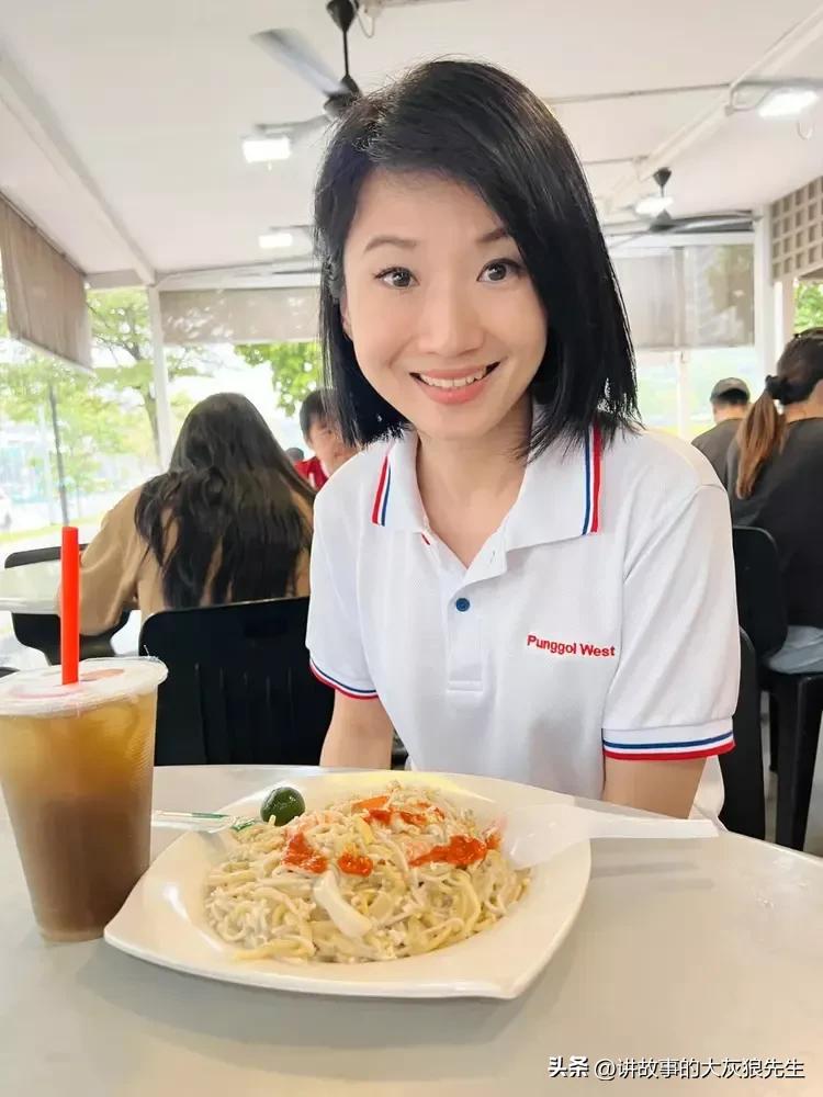 Sun Xueling, the most beautiful minister in Singapore, can speak four languages, and her ...