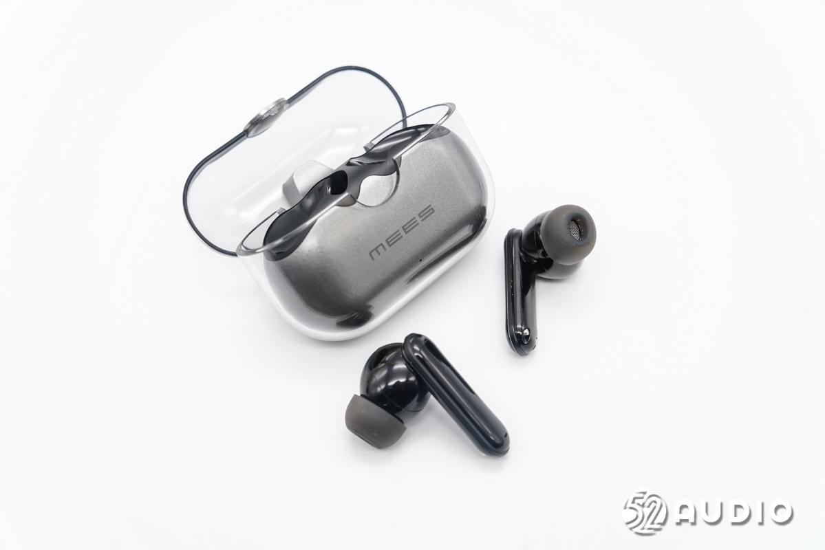 Dynamic head tracking spatial audio application, comprehensive ...