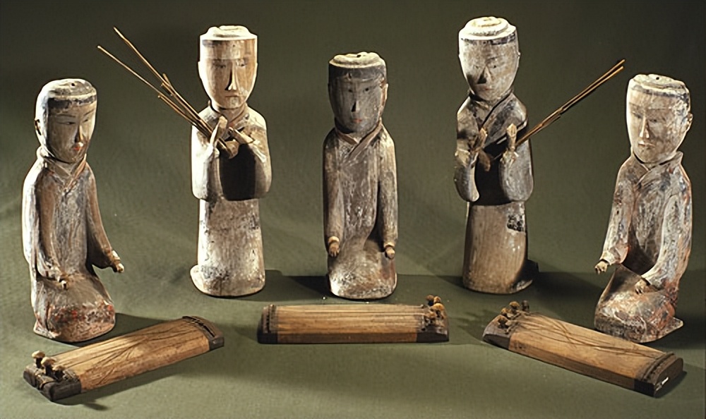 During the Spring and Autumn Period and the Warring States Period, the ...