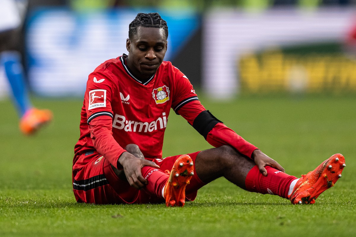 The popular full-back in the Bundesliga intends to go to Manchester ...