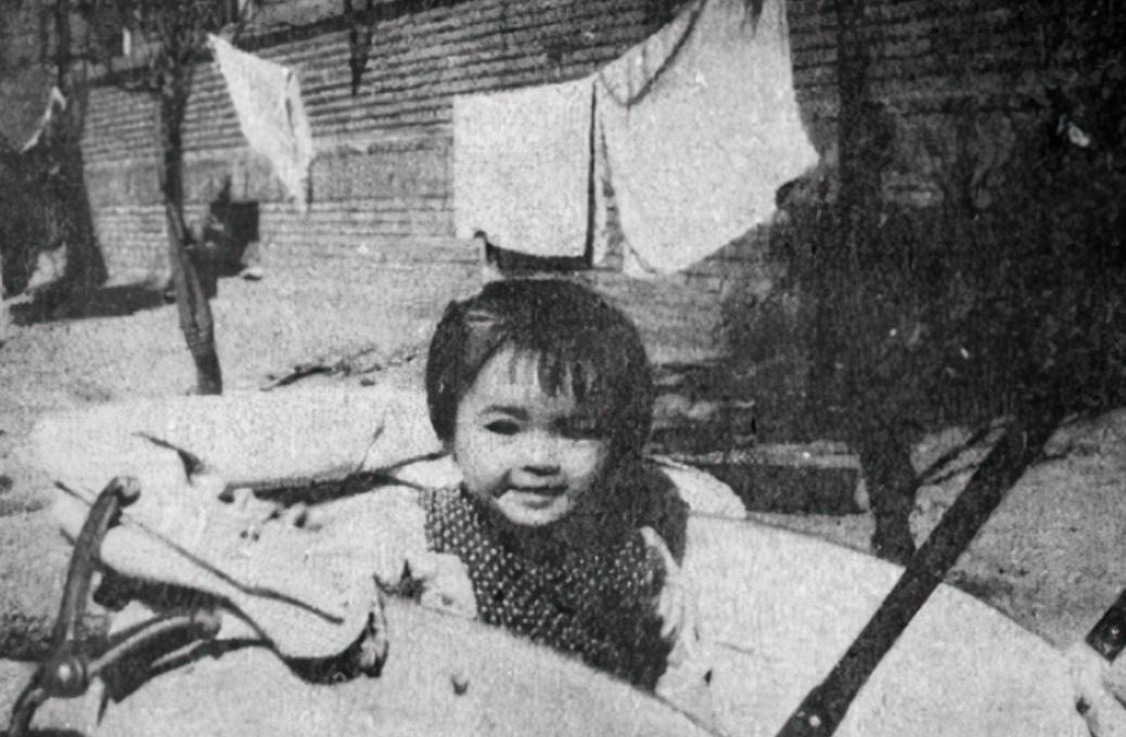 Actor Fang Shu: Two married and two divorced, raising two daughters ...