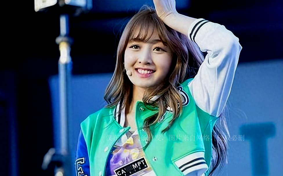 With their impressive bust sizes, they are the three most chubby ...