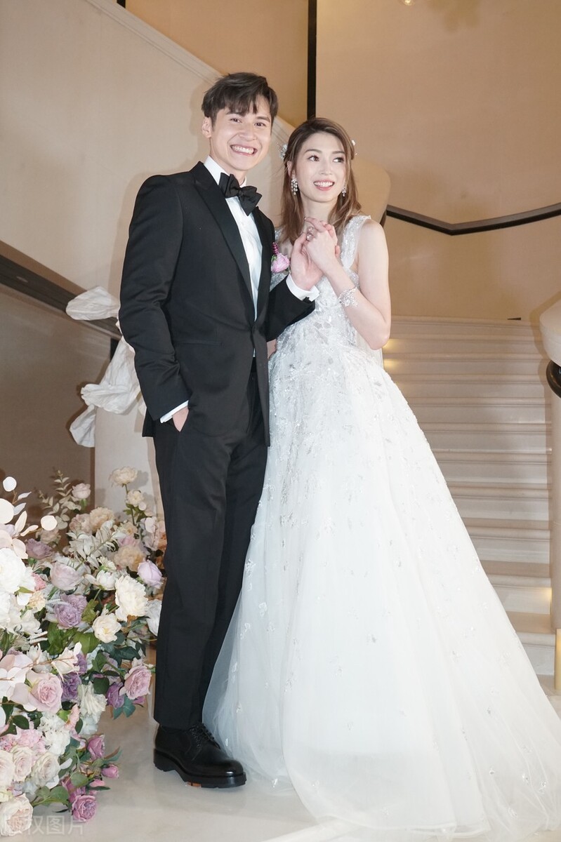 Hong Kong star Lian Shiya Chen Jiale's big wedding - iNEWS