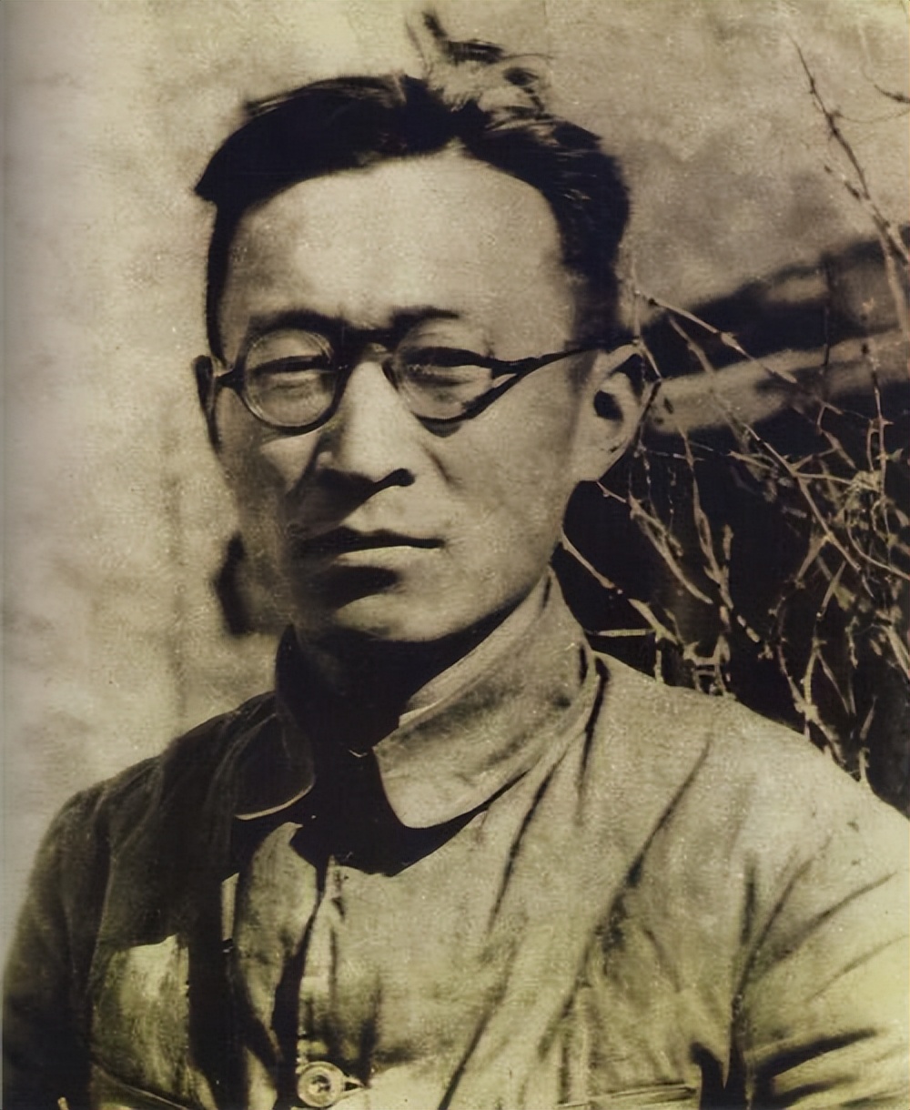 Huang Kecheng: What specialties does this person have, that he ranks ...