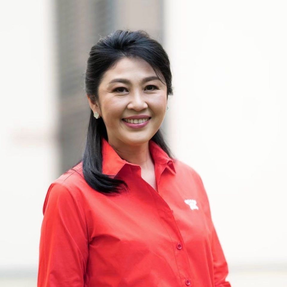55-year-old Yingluck canvassed votes for her niece, combed her princess ...
