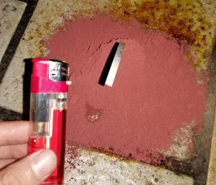 How terrible are thermite bombs? The high temperature of 3000 degrees ...