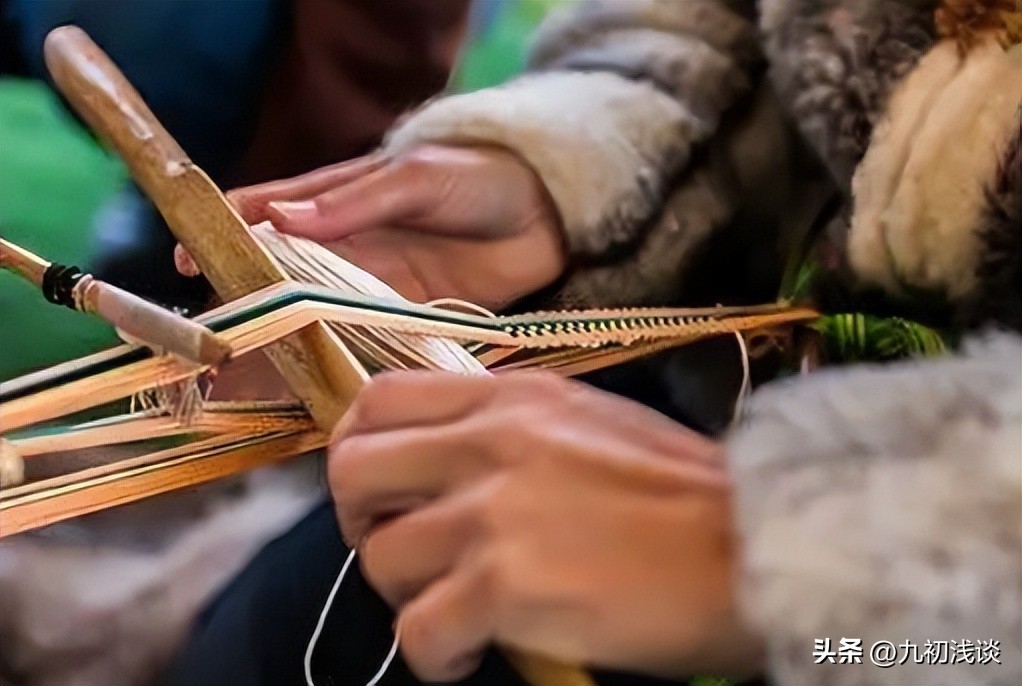 The Norwegian weaving tradition has been passed down to this day, and a ...