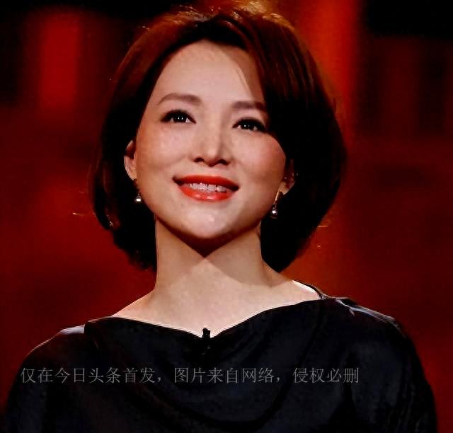 Beyond the limit: 49-year-old Dong Qing's stunning performance shocked the audience! - iMedia