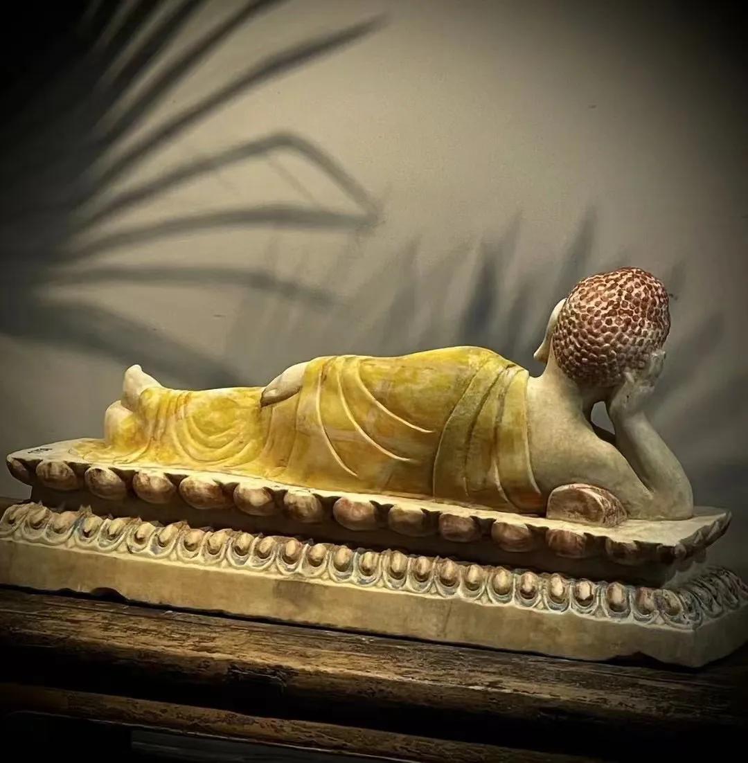 Reclining Sleeping Buddha - Statue of Buddha - iMedia