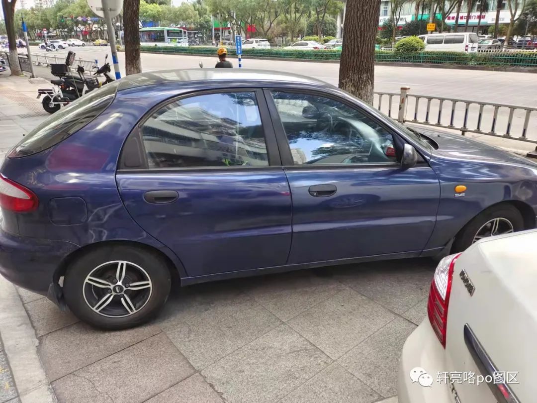 Rare Daewoo Blue Dragon Hatchback | Daewoo Lanos Juliet from Korea - iNEWS