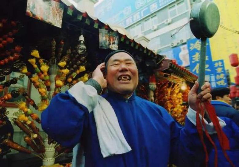 "Yelling King" Zang Hong: The sound became the BGM of major movies, and ...