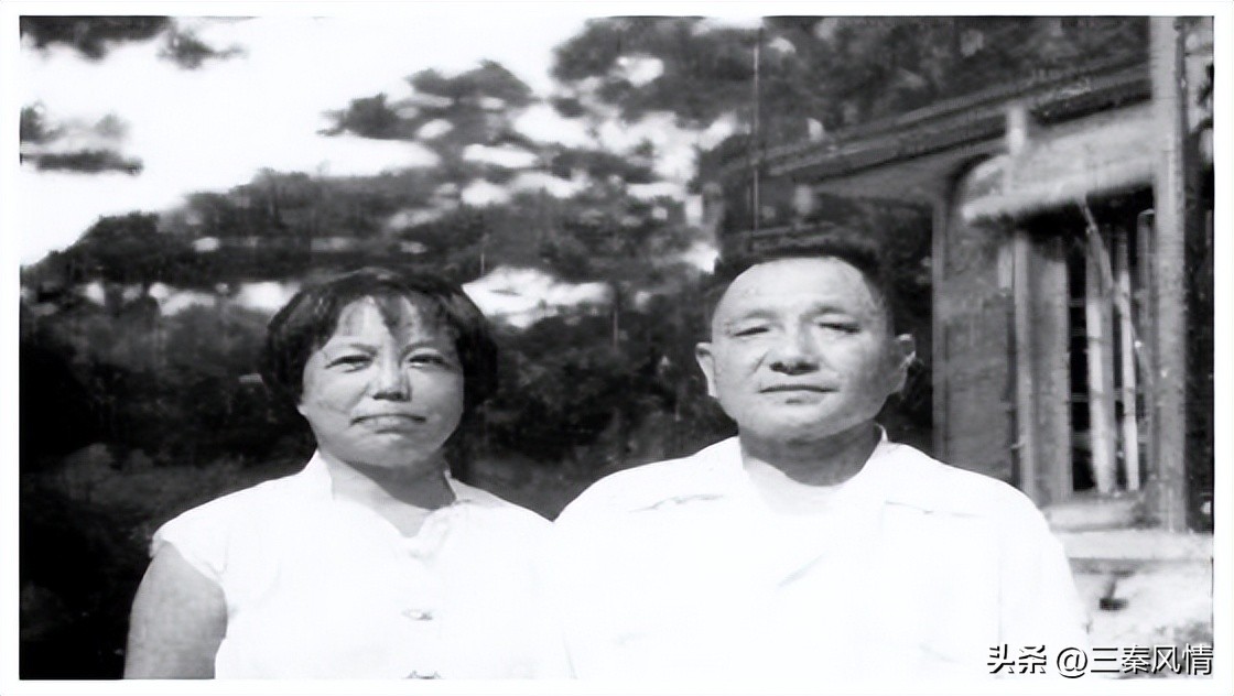 In 1939, Peng Dehuai laughed and joked with Deng Xiaoping: You really ...