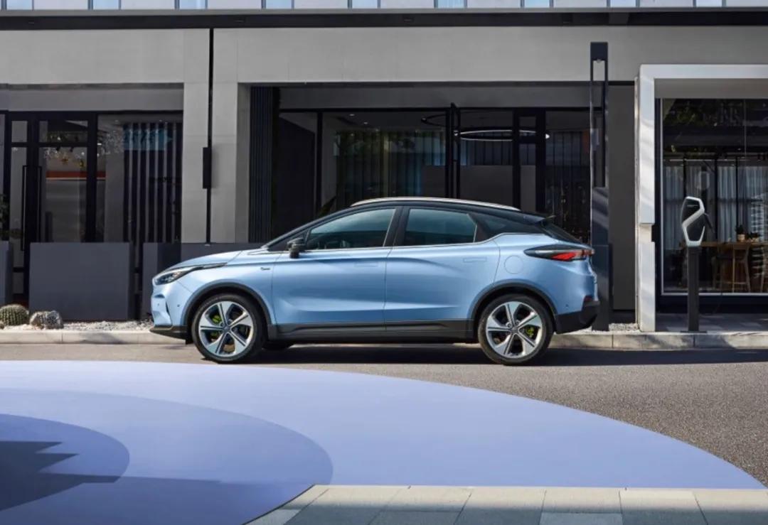 The wheelbase is 2.7 meters, and it is equipped with a super practical ...