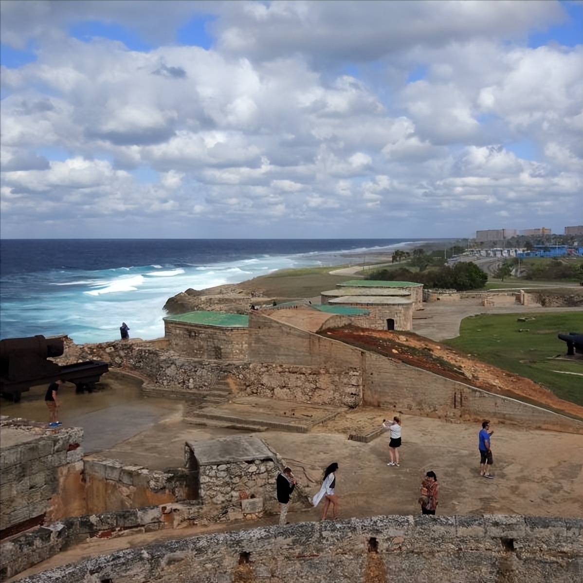 The Rise and Fall of Naoru Castle in New Zealand's North Island - iNEWS