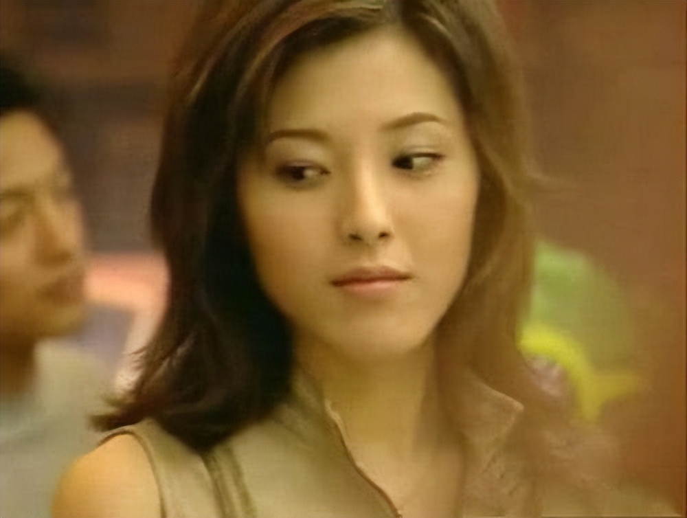 Zeng Li has a stable career and turned her life into a poem. At the age ...