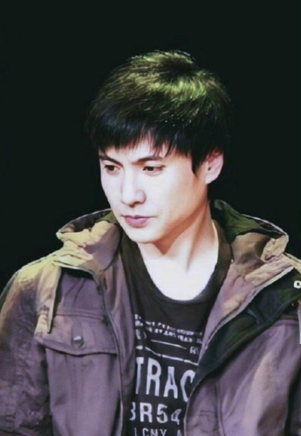 I was once again amazed by Shen Teng's appearance!This episode of the ...