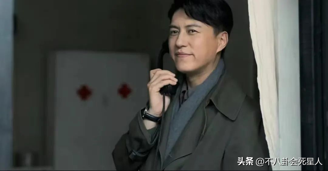 It was also a torture scene, how many "Jin Dong" slapped Zhang Yi in ...