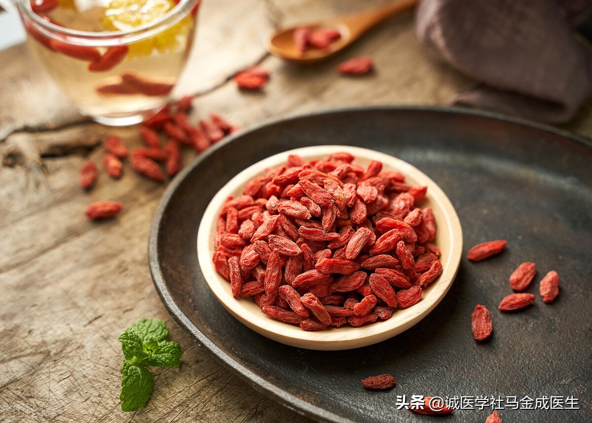 Deficiency of kidney essence and premature aging of the body - iNEWS