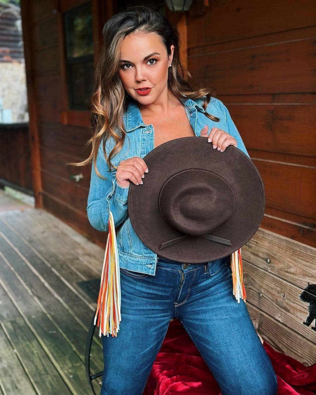 Dillion Harper, a very successful businesswoman and model - iNEWS