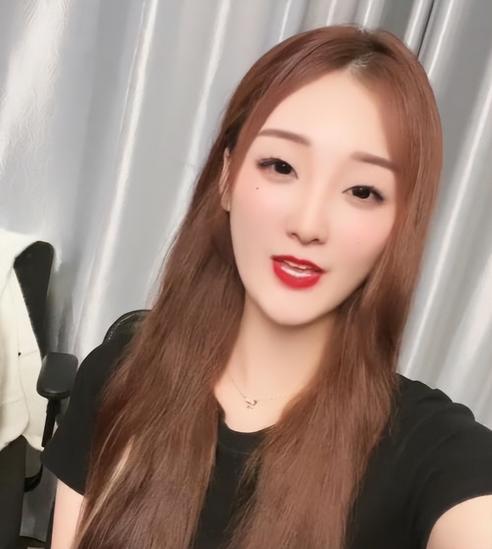 Chen Yanan emptied his short video account and was photographed ...