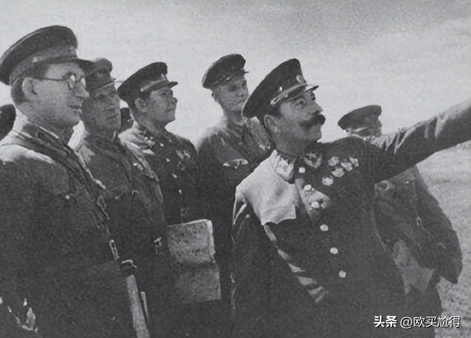 Stalin's two capable generals escaped the war and lived a very long ...