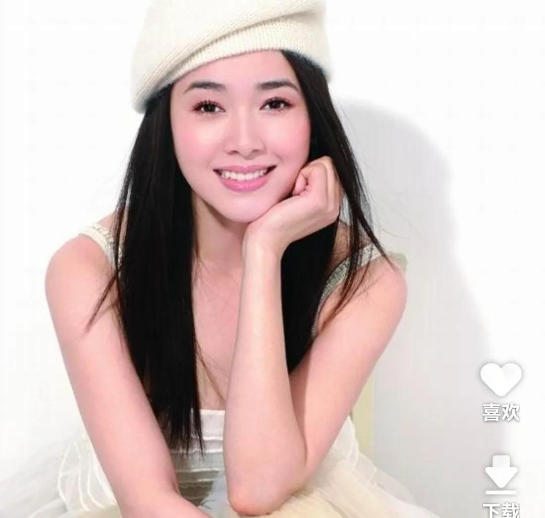 Being ambiguous with Chen Daoming, Sun Honglei, and Xia Yu, what is Zuo Xiaoqing's charm? - iMedia