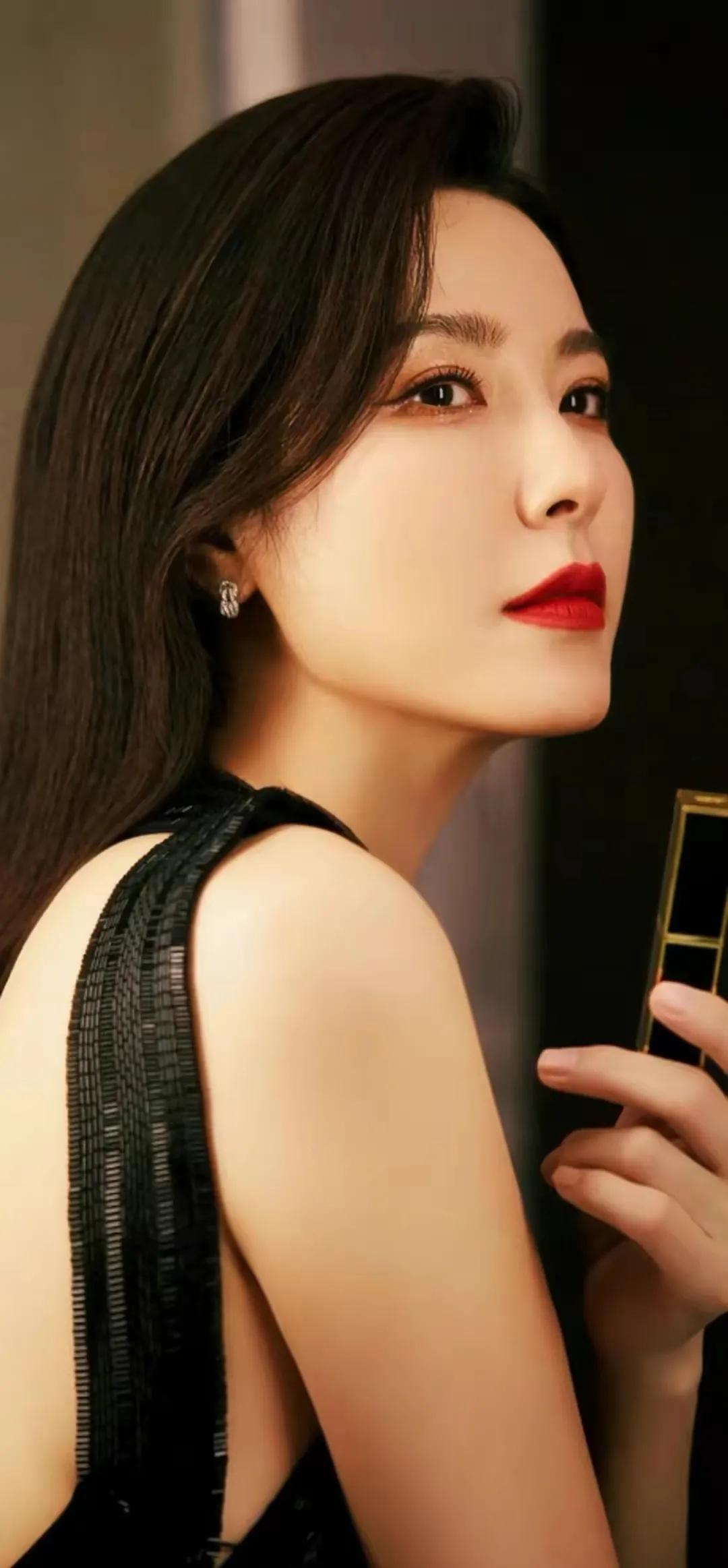 Zeng Li's stunning beauty picture nine - iNEWS