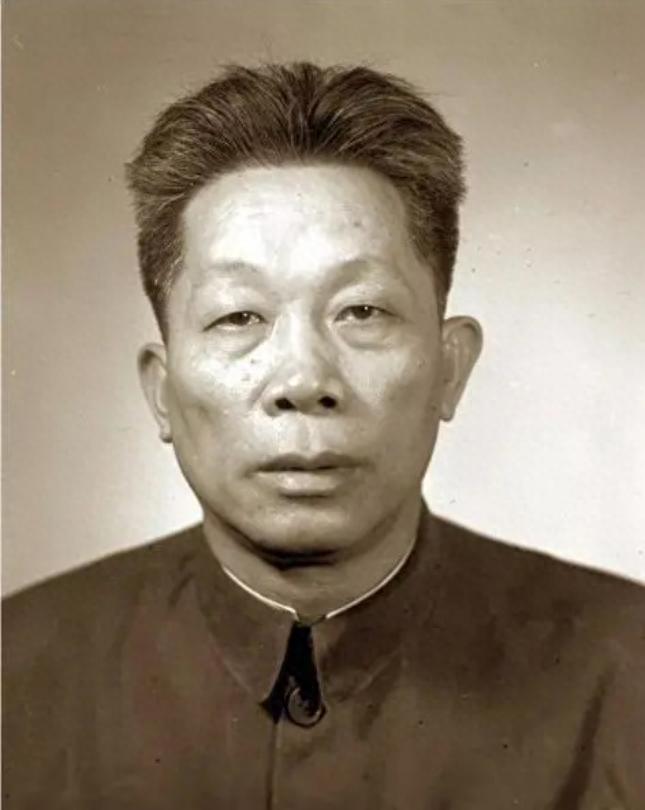 Qiong Zong, on behalf of Stan, recalled: Han Liancheng had "two faces ...