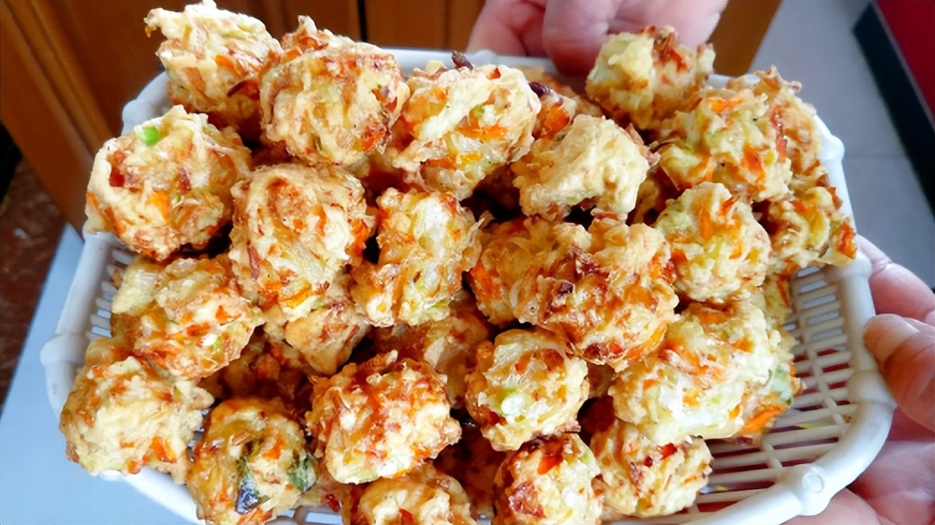 The home-cooked recipe of 4 kinds of croquettes with two meat and two ...