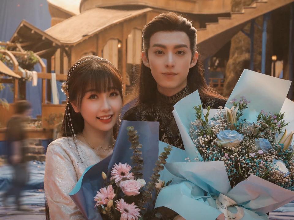 It is rumored that Wang Hedi, Yu Shuxin's Canglan Jue will be postponed, and it is reported that ...