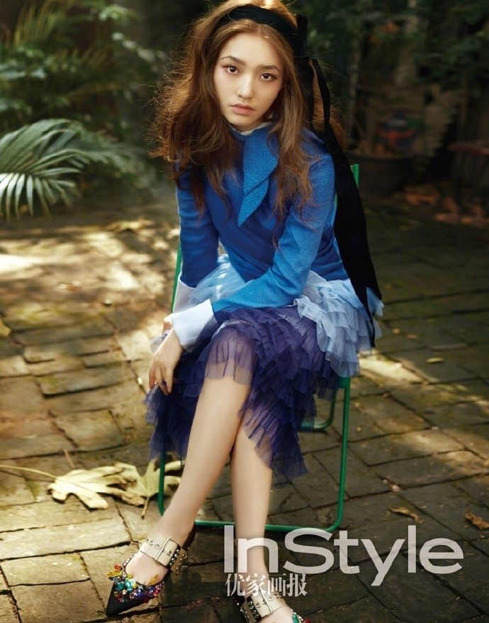 Lin Yun is a forest beauty, with a natural and glamorous aristocratic ...