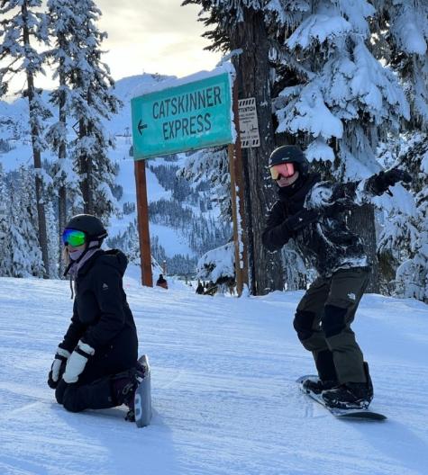 Wu Qianyu and Shi Boxiong went on a sweet trip, and her rich three ...