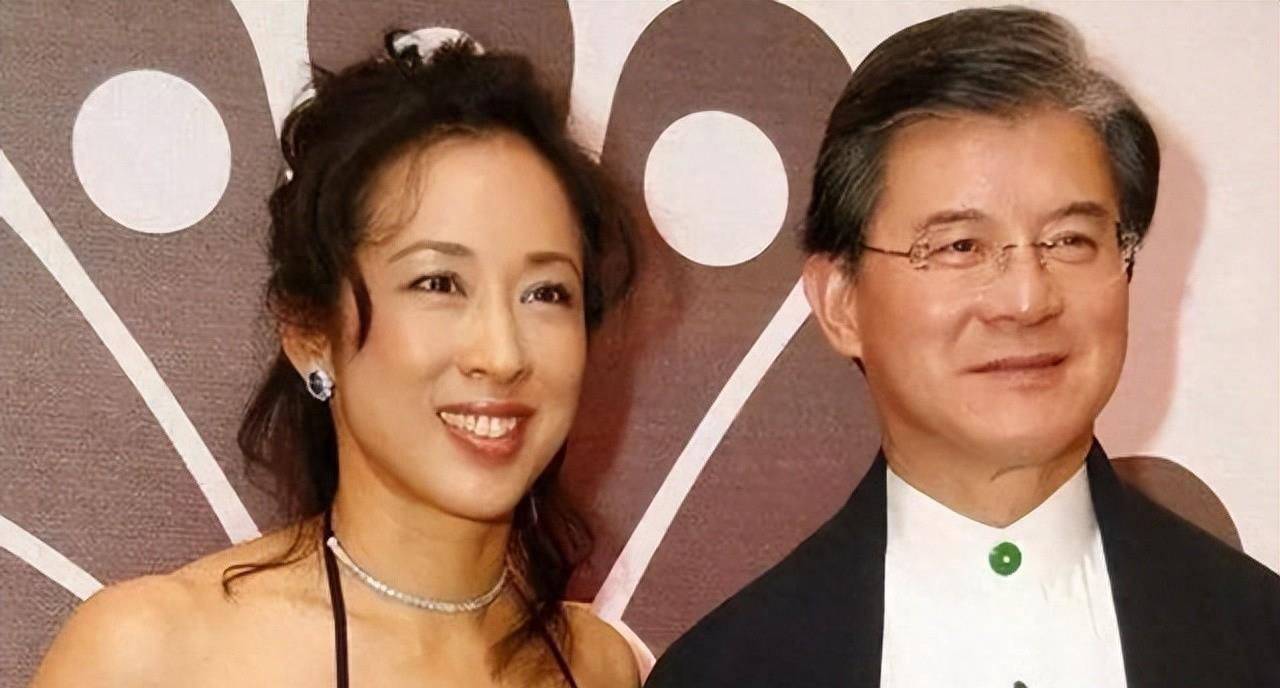 Courage is commendable: Zhu Lingling once again left the wealthy family ...