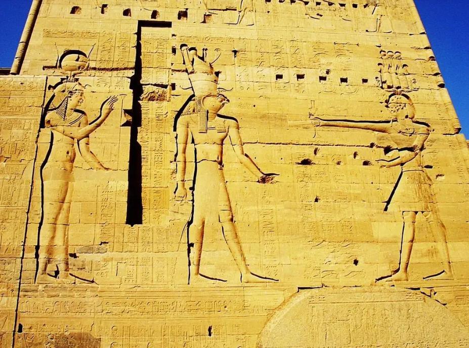 Analysis: The Influence of Political Factors on the Decline and Decline ...