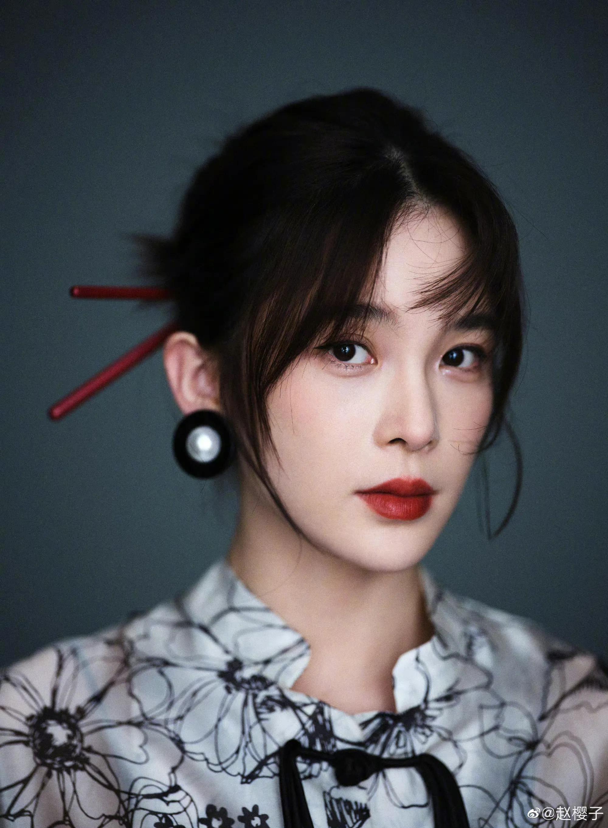 Zhao Yingzi's beautiful picture - iNEWS