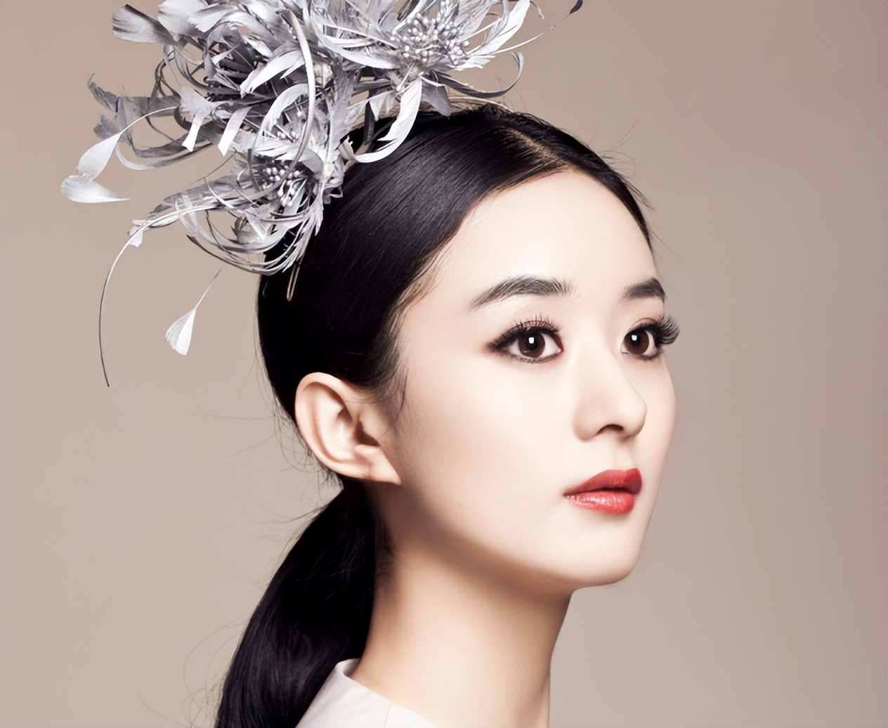 Feng Shaofeng and Ni Ni have been in love for three years, and he ...