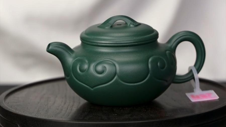 The concept of purple sand chemical pot - iNEWS