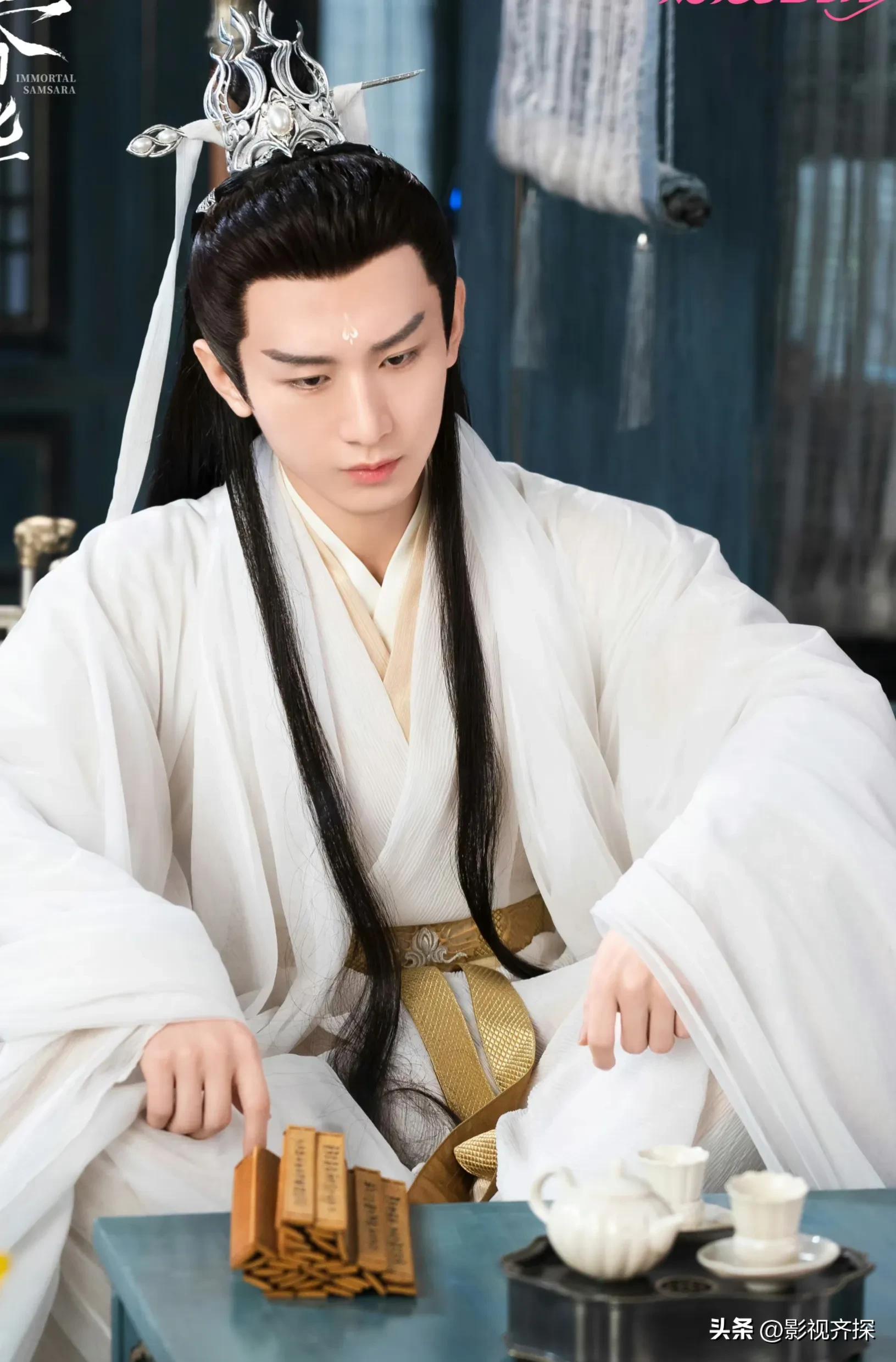 Cheng Yi and Zhao Liying may be charming, the paranoid gloomy prince ...