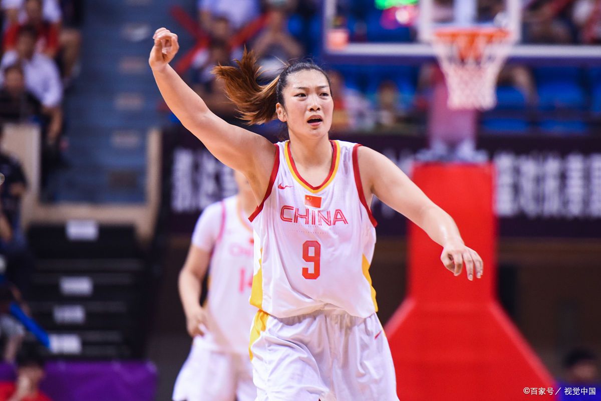 Mother cancer and father uremia, why does Li Meng, the first beauty of ...